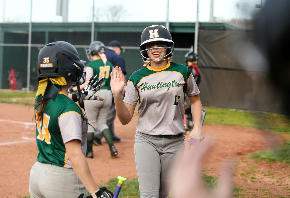 Photos: Huntington High vs. Nitro, softball | Photo Galleries | herald ...