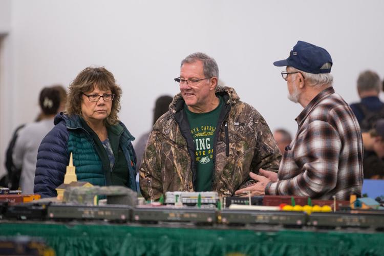 Tiny towns on display at annual Model Railroad Show | News | herald ...