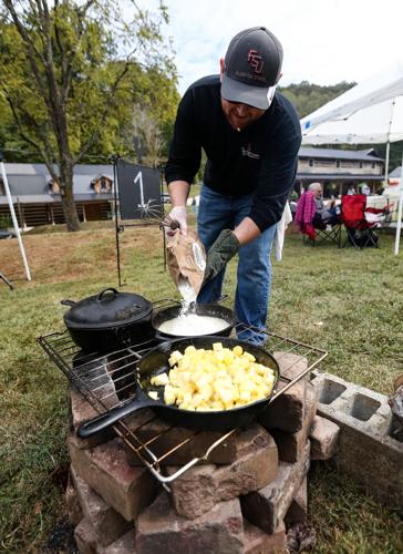 Photos: Heritage Farm Cast Iron Cook-Off | Multimedia | herald-dispatch.com