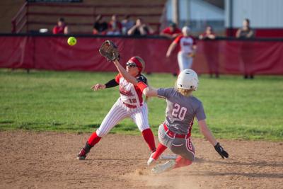 Hurricane's Meeks hunting deer, turkey and victories | Sports | herald ...