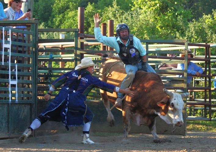 The rodeo returns | Putnam News | herald-dispatch.com