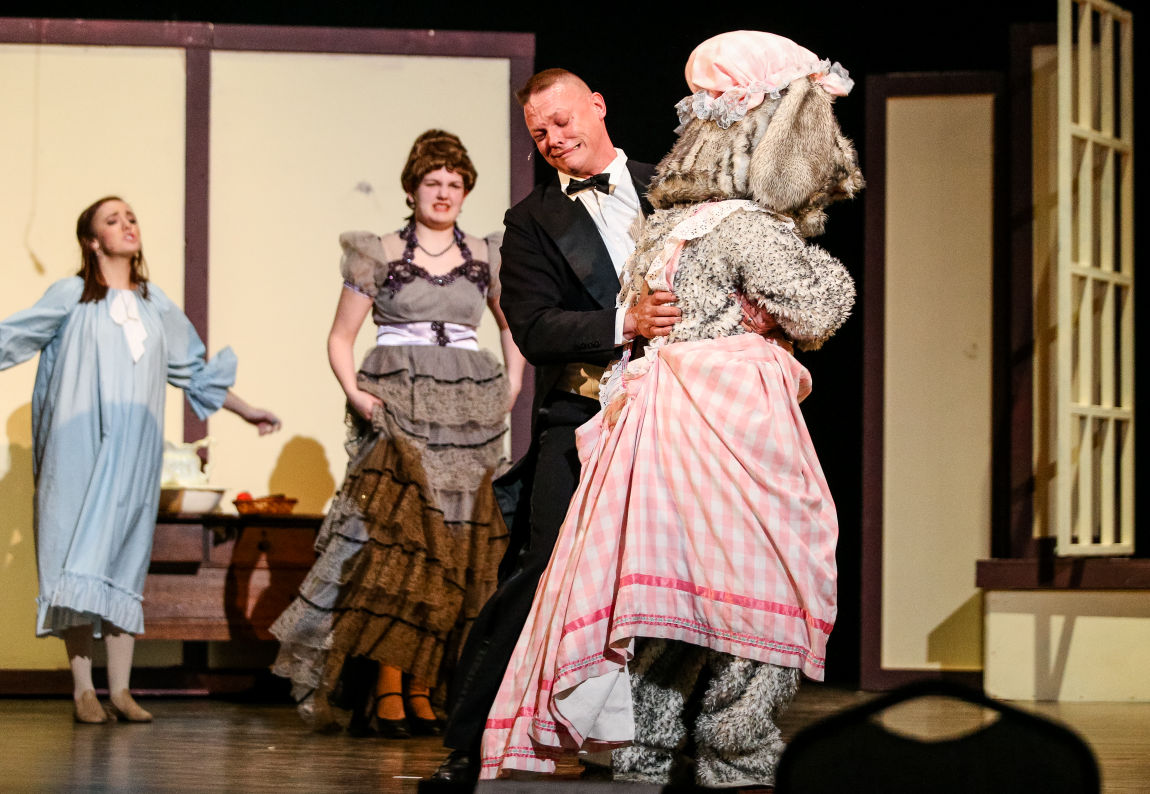 Photos: Paramount Players' production of "Peter Pan" | Photo Galleries ...