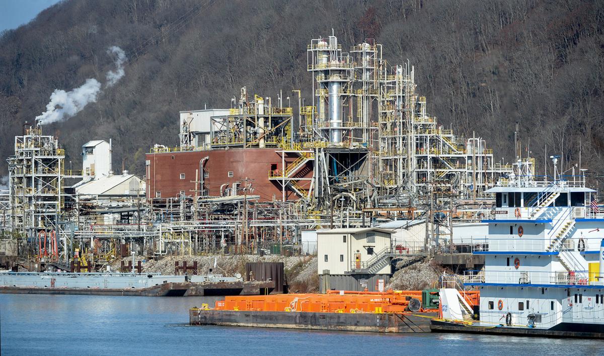 Hurricane man killed in Kanawha County chemical plant explosion ...