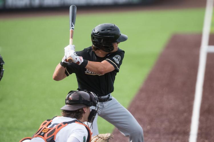 Doughboys pile up late runs to defeat Coal Cats | Sports | herald ...