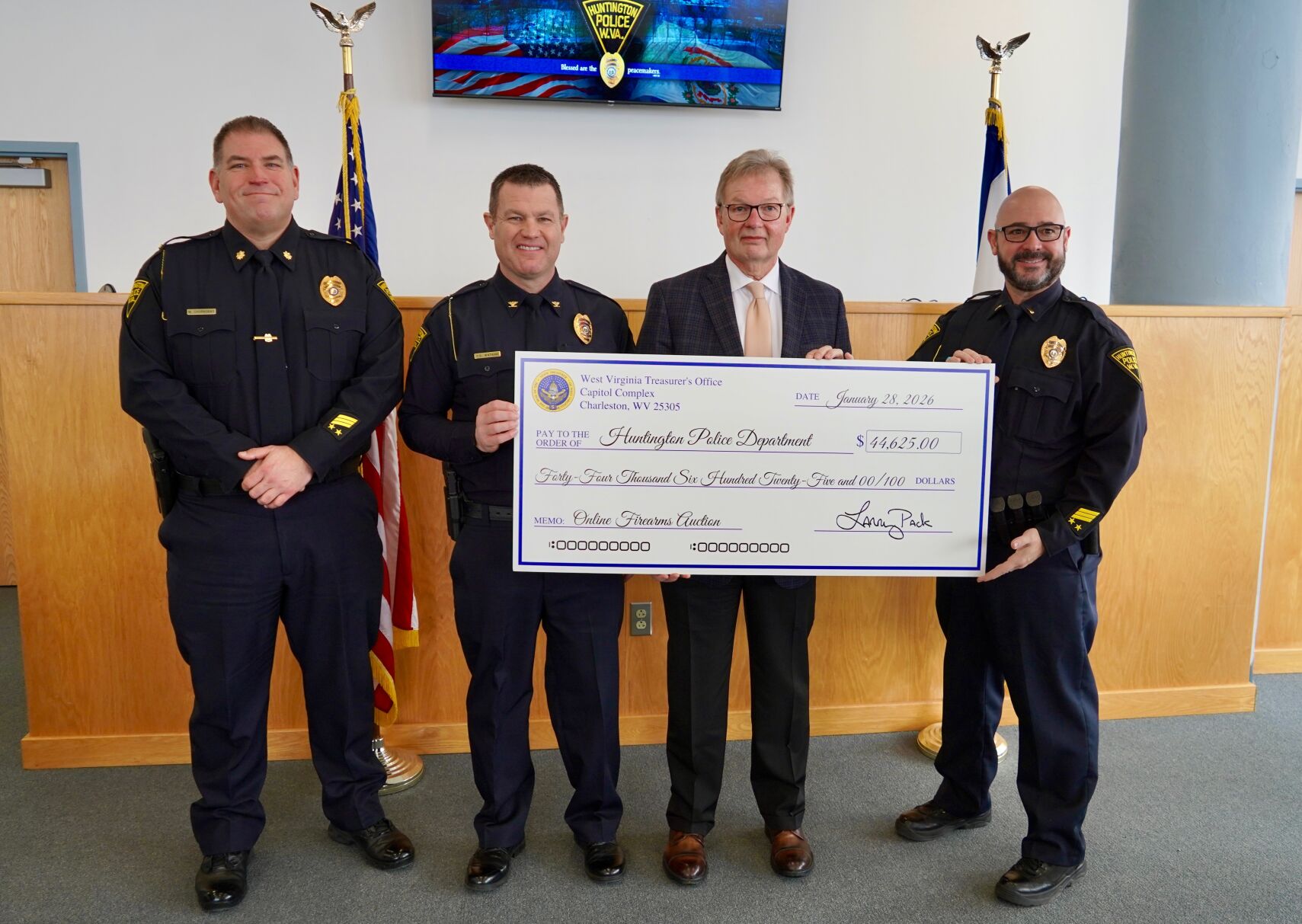 State treasurer returns $44k to Huntington Police Department | News ...
