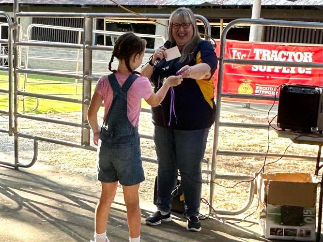 Wayne County 7-year-old wins first in watermelon growing competition ...