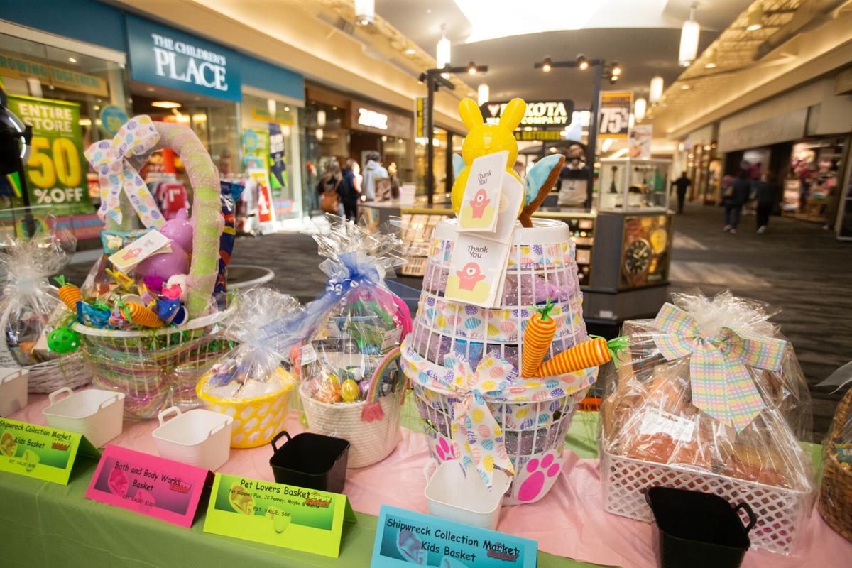 Photos: "Hoppy Easter" at the Huntington Mall | Multimedia | herald ...