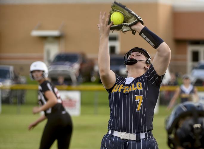 Prep softball regionals: Buffalo upends Ravenswood for state berth ...