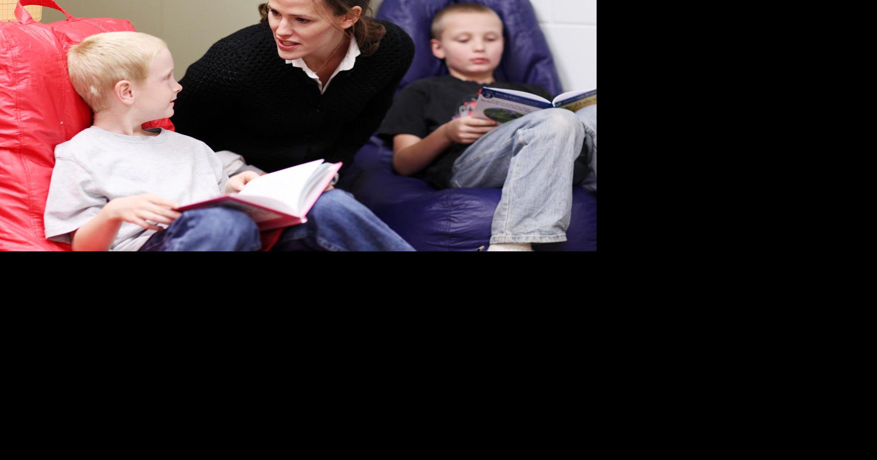 Gallery: Jennifer Garner visits Ashton Elementary | Photos News ...