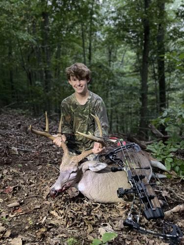 Gov. Justice announces 2022 WV Big Buck Photo Contest winners | Putnam ...