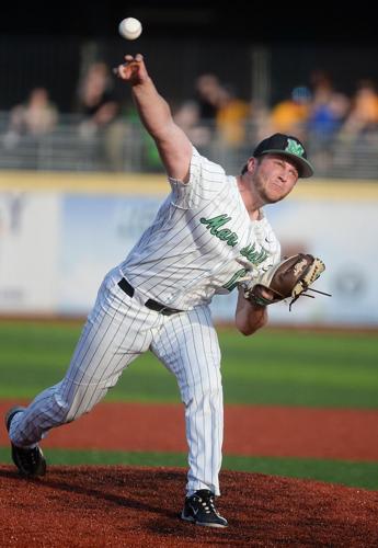 McNeely, Mountaineers take down Marshall 15-9 | Sports | herald ...