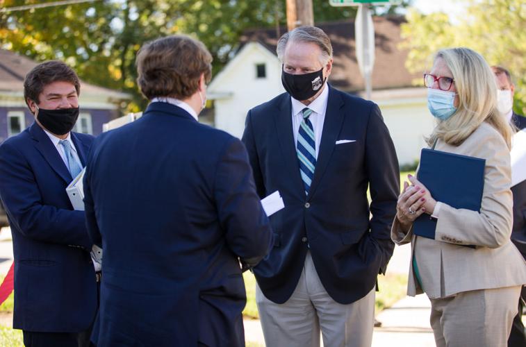 Photos: Memphis Tennessee Garrison House restoration project ribbon ...