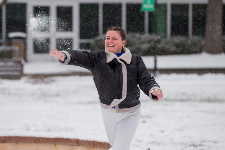 Photos: Snow falls across Huntington throughout Monday | Multimedia ...