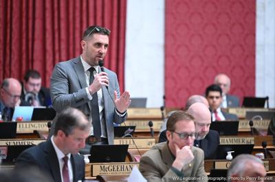 Bill limiting emergency powers of governor passes House, goes to Senate ...