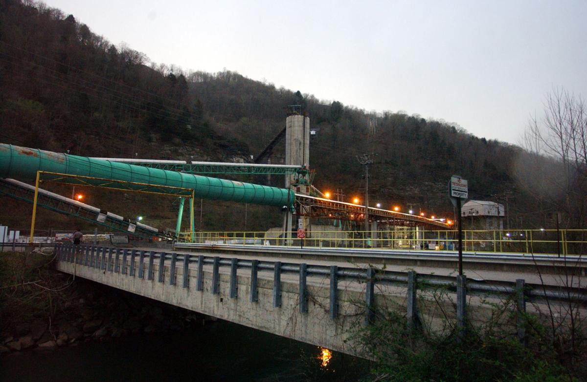 Photos: Remembering the Upper Big Branch Mine disaster | Photo ...