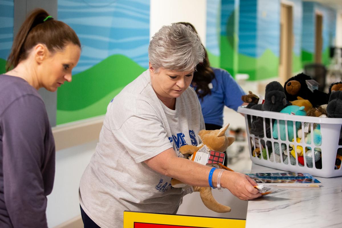 Ronald McDonald House Charities debuts new hospitality cart | News ...