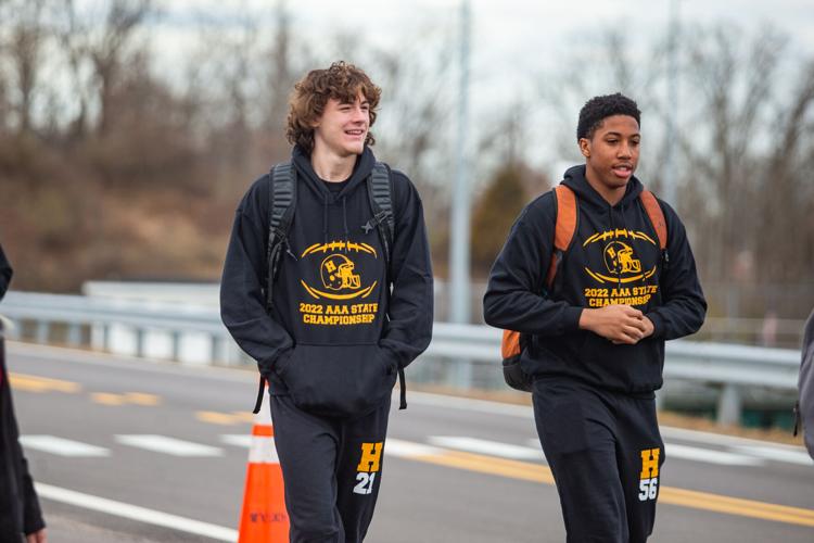 Photos: HHS Football Team Send-off | Multimedia | herald-dispatch.com