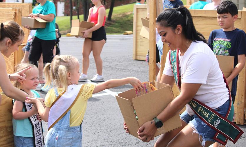 Volunteers pack summer food boxes for students | Putnam News | herald ...