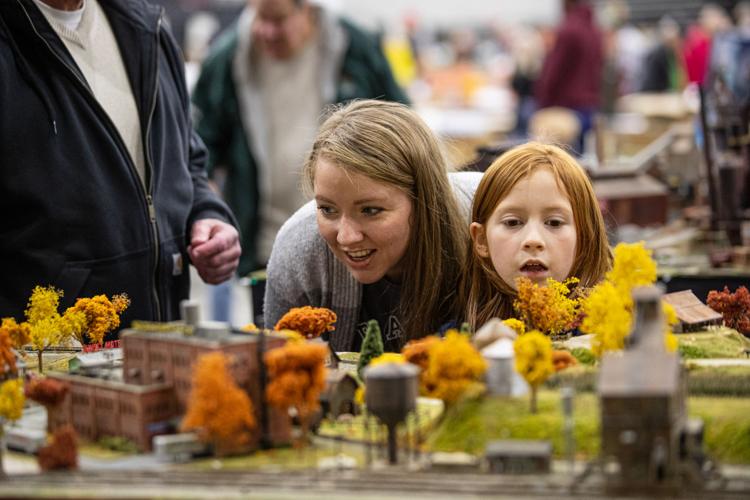 Model Railroad Show returns for Thanksgiving weekend | Features ...