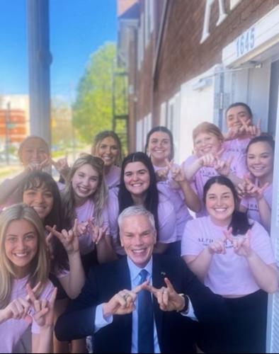 Marshall's Alpha Xi Delta sorority plan 70th Strawberry Breakfast to ...