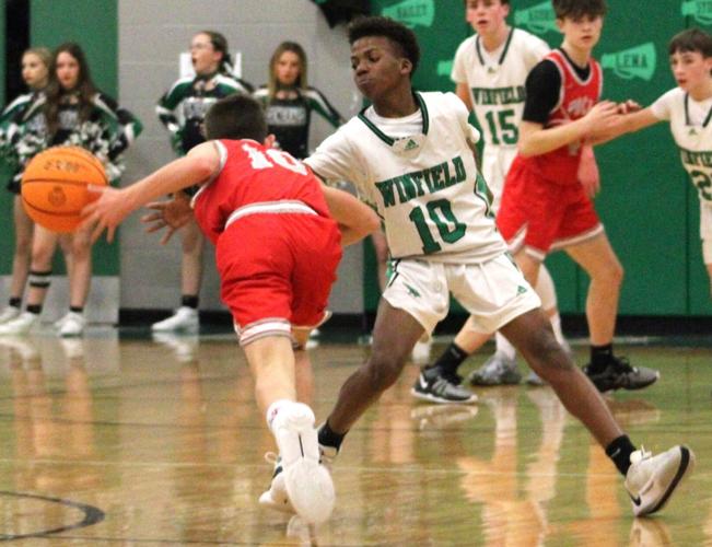 Middle school basketball action | Putnam News | herald-dispatch.com