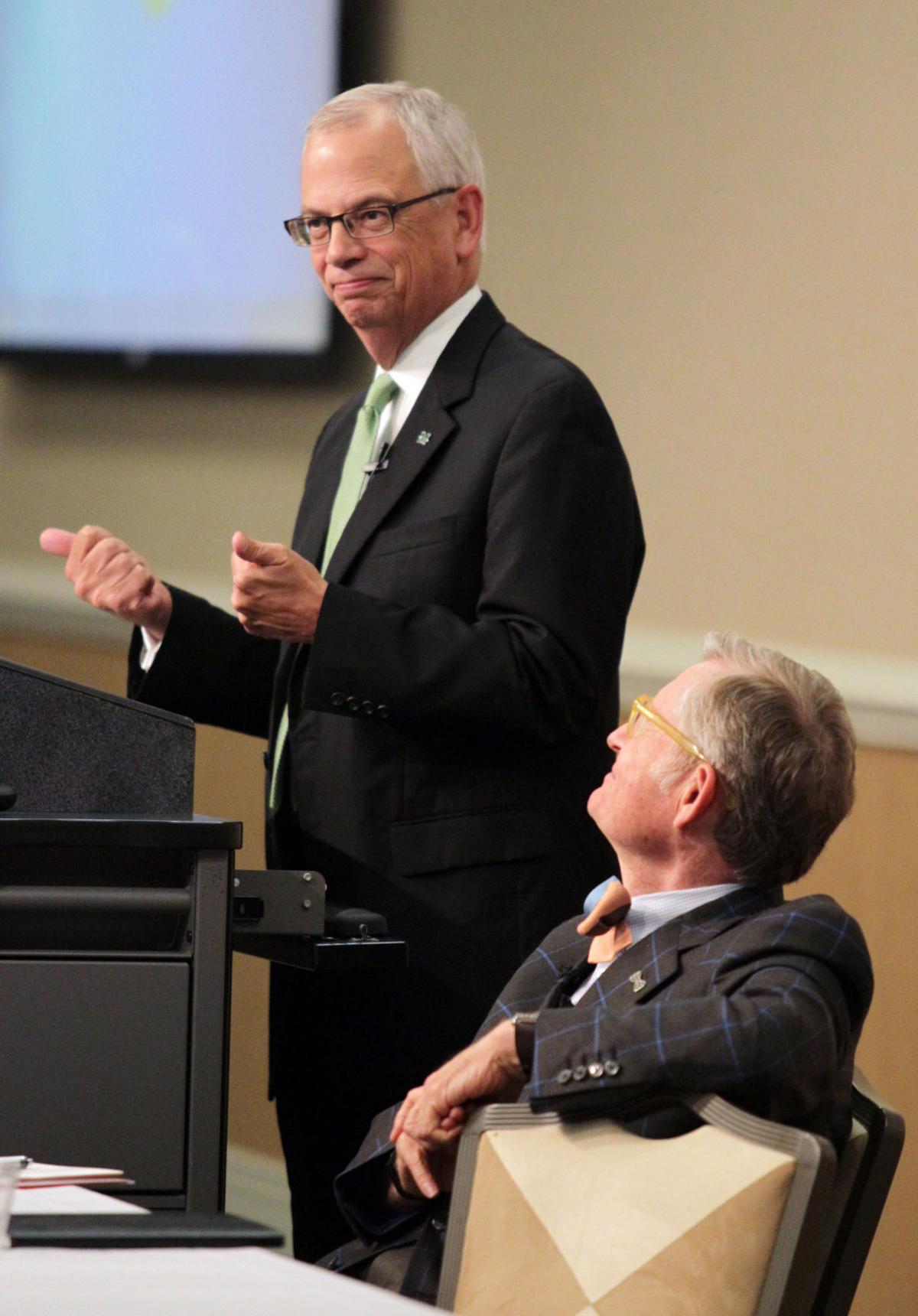 Gilbert, Gee team up to push for economic growth | News | herald ...