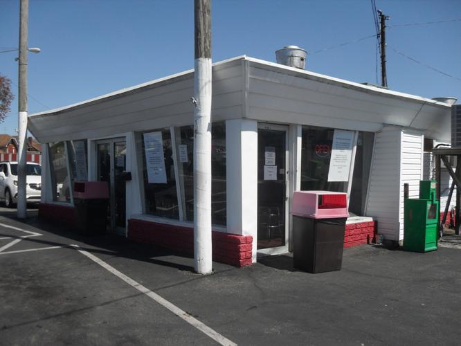 BUSINESS BEAT: Midway Drive-In West new hot dog vendor for Marshall ...