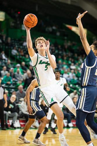 Freshman Handlogten is taking care of business on the boards | Sports ...