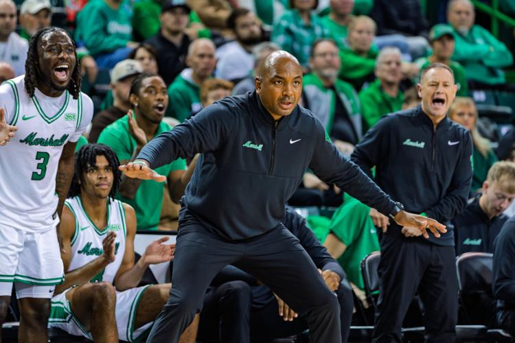 Photos: Marshall men's basketball defeats Western Kentucky 77-61 ...