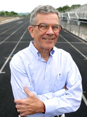 Tom Plummer's passion for running inspires decades of service as ...