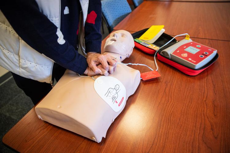 Step by step: How to use an automated external defibrillator (AED) in ...