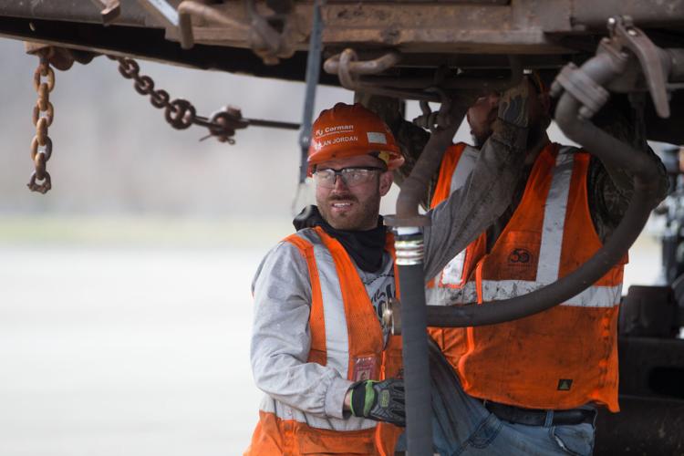 Photos: Rail car repair at R. J. Corman Switching Company | Multimedia ...