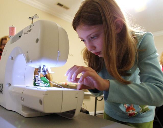 Gallery: Beginner's Sewing Instruction and Design | Photos News ...