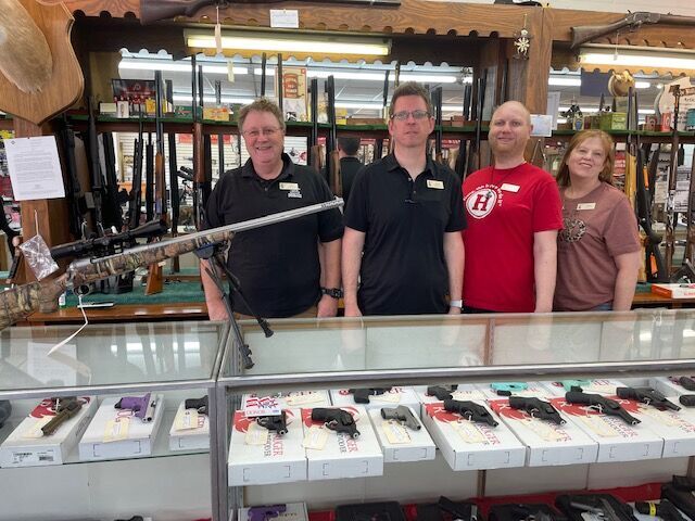 Dunlap's Gun & Pawn celebrates 40 years | Putnam News | herald-dispatch.com