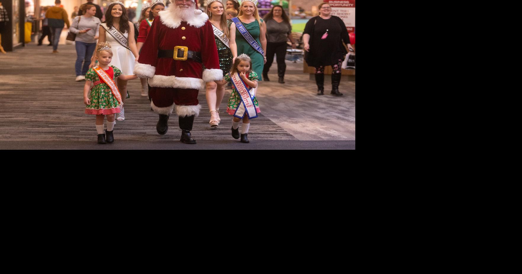 Photos: Santa Claus arrives at the Huntington Mall | Multimedia ...