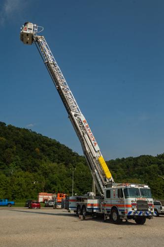 Kenova fire department receives new engine, $25,000 donation | News ...