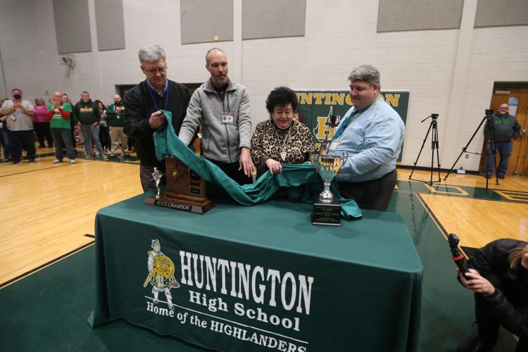 Photos: "Meet The Highlanders" State Football Championship celebration ...