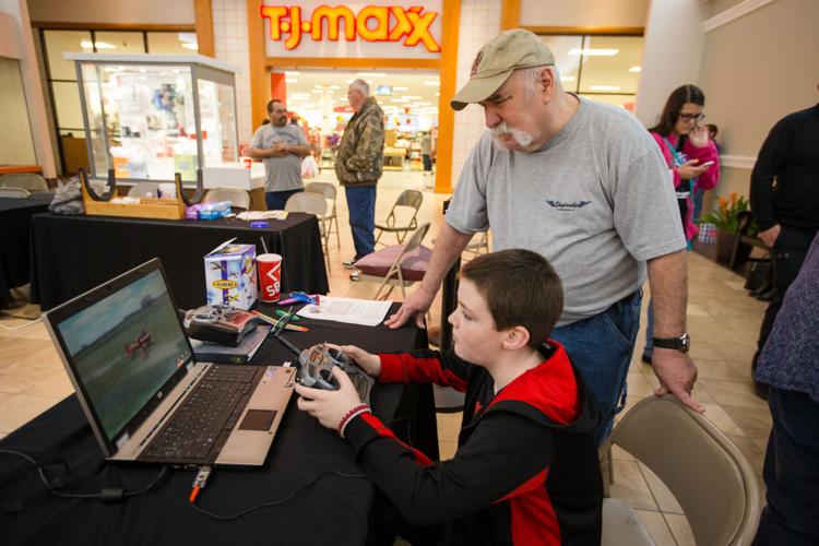 Tri-State Model Flyers Club attracts kids at Ashland Town Center | News ...