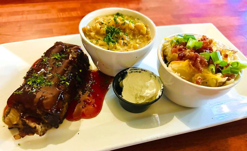 Food Guy: Kel's Tavern review; Bucket at Eagle View open | Dining Guide ...