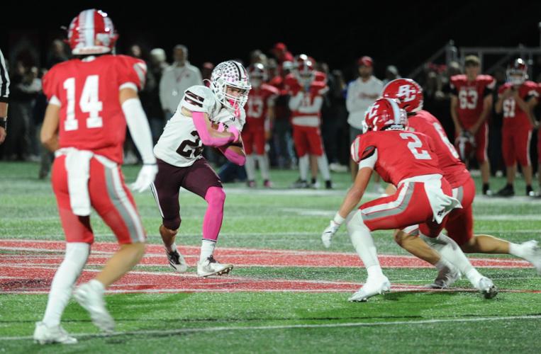 Prep football: Tomcats break loose to continue dominance of Lions ...