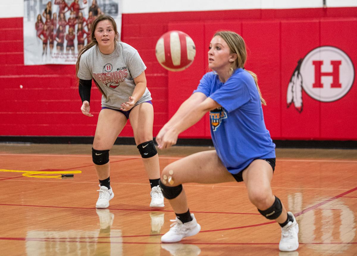 Hurricane volleyball hopes to turn awful to awesome | Sports | herald ...