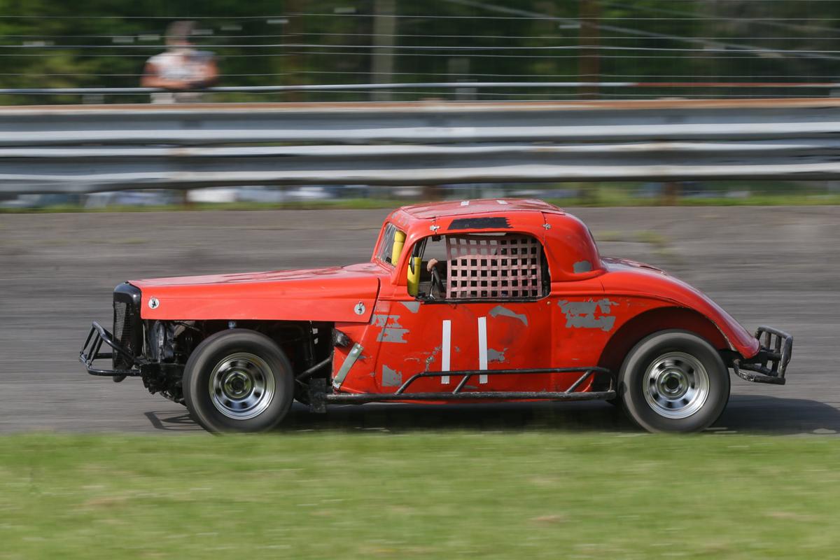 Photos: Opening Day Races at Ona Speedway | Multimedia | herald ...