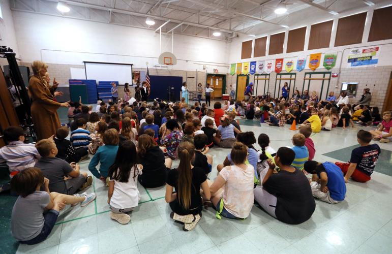 Photos: Freedom Day on Friday at Highlawn Elementary | Multimedia ...