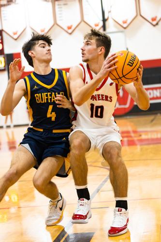 Prep basketball: Wayne closes strong in win over Buffalo | High School ...