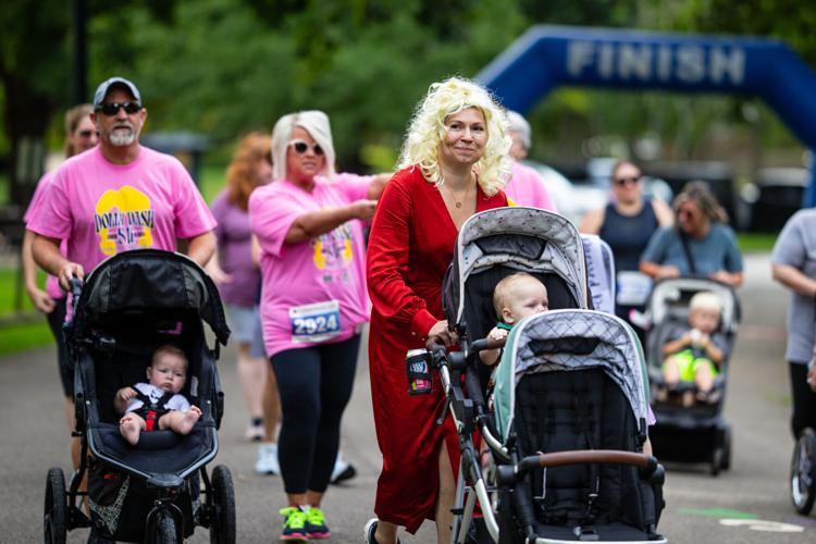Dolly Dash fundraiser supports early childhood literacy | News | herald ...