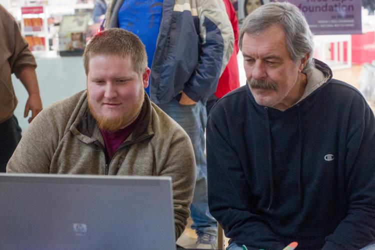 Photos: Tri-State Model Flyers conduct annual mall show | Multimedia ...