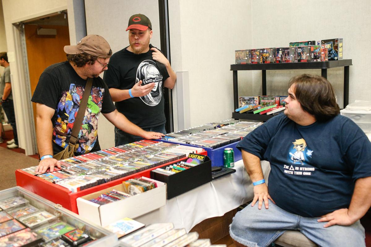 Photos: Power Up Retro Video Game Convention | Photo Galleries | herald ...