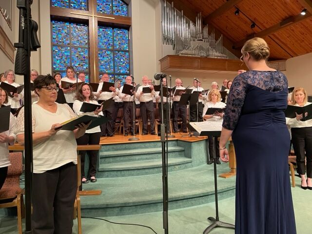 Hurricane chorus, band concert benefits Community Cupboard | Putnam ...