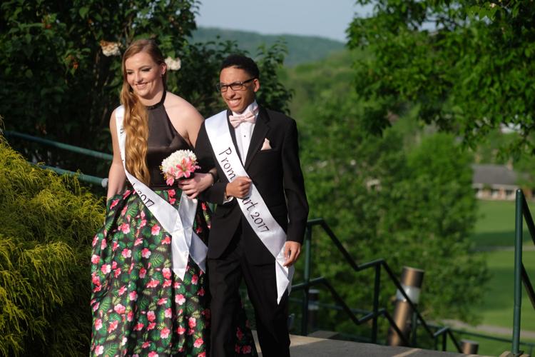 Photos: Huntington St. Joe prom | Photo Galleries | herald-dispatch.com