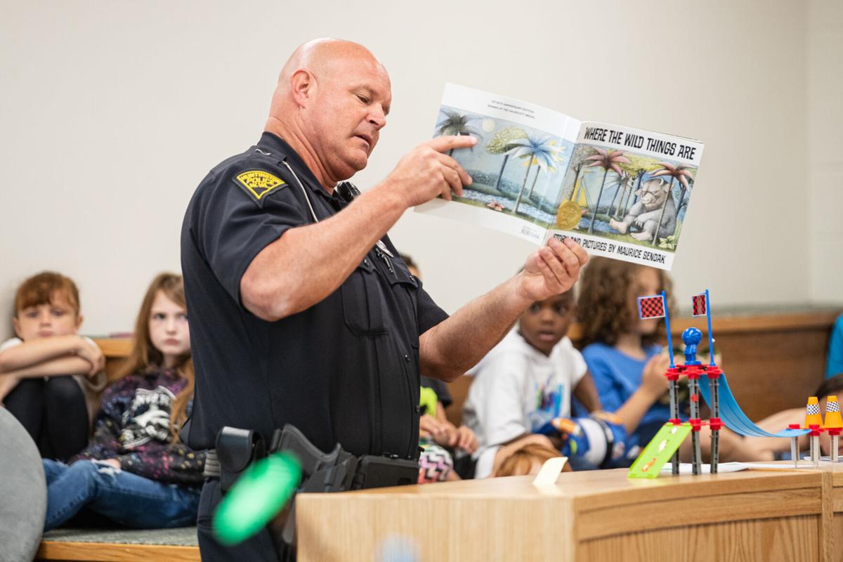 Photos: 'Snuggle and Read' program at Highlawn Elementary School ...